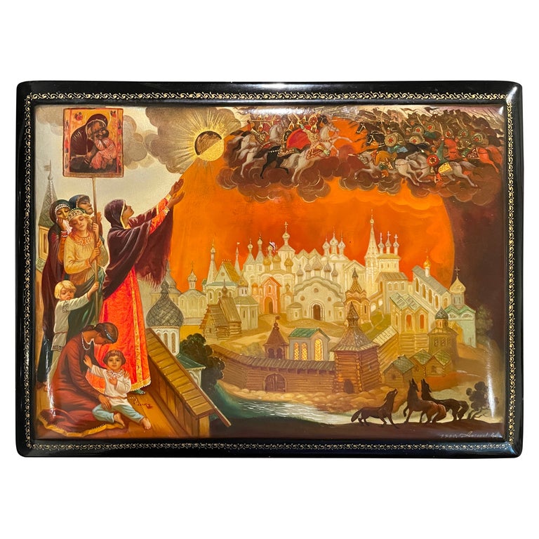 Russian Lacquered Box For Sale at 1stDibs