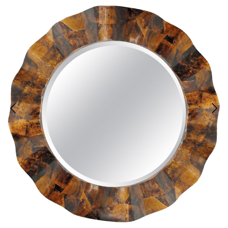 Elegant Postmodern Hand-Cut Shell Round Mirror at 1stDibs
