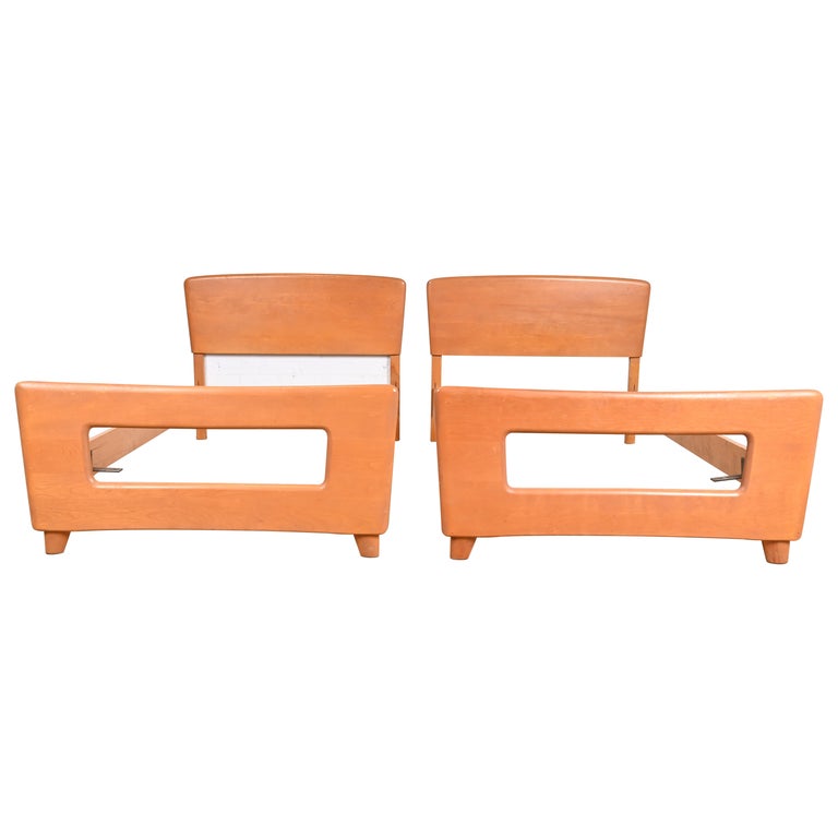 Heywood Wakefield Mid-Century Modern "Dog Bone" Twin Size Beds, Pair at ...