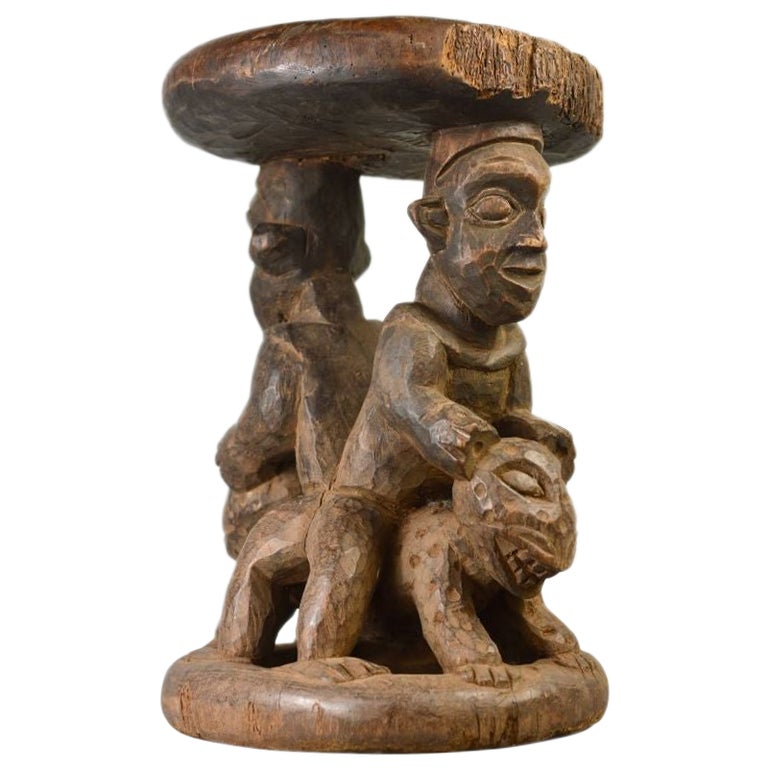 Babanki Janus Stool in Wood For Sale at 1stDibs