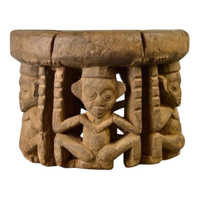 Fragment of a Carved Caryatid Grassfields Stool For Sale at 1stDibs