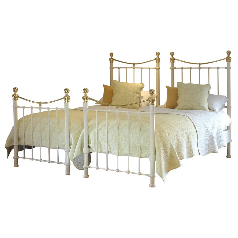 Matching Pair of Cream Beds, MP53 For Sale at 1stDibs