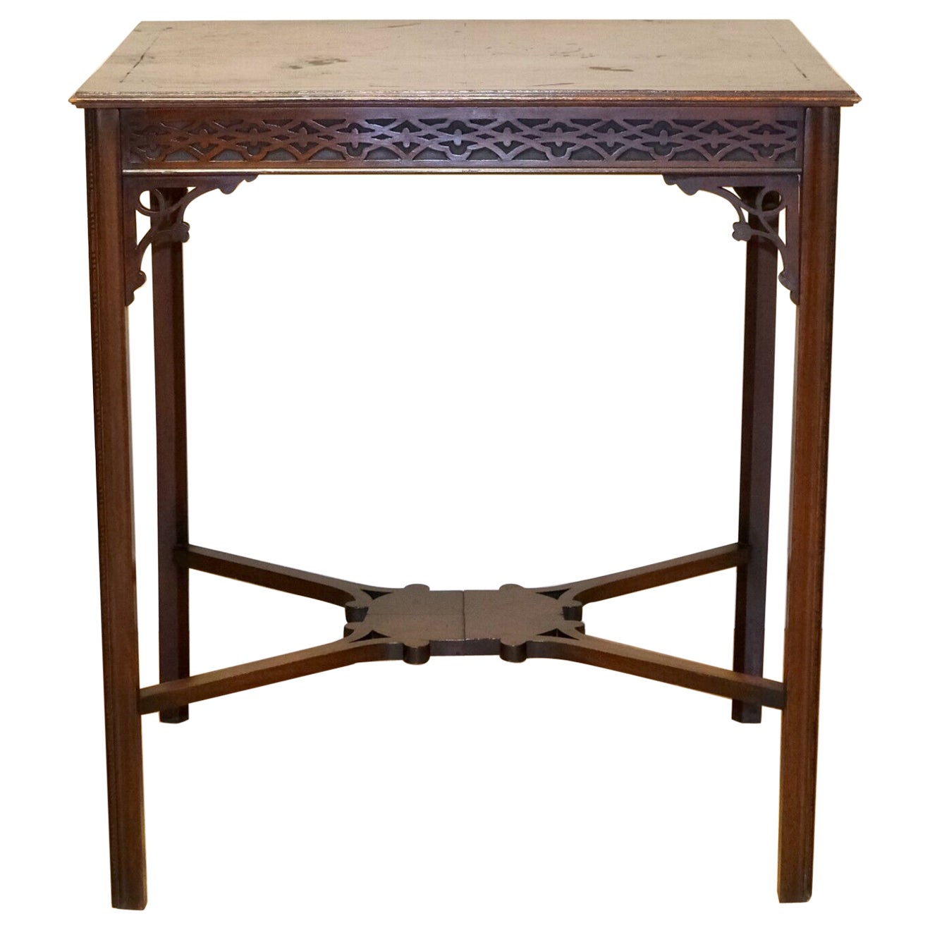 Lovely Decorative Satinwood Occasional Centre Table Scalloped Edge ...
