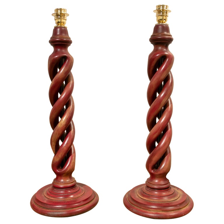 Spanish Pair of Hand Carved Wooden Lamps in Red Colour For Sale at 1stDibs
