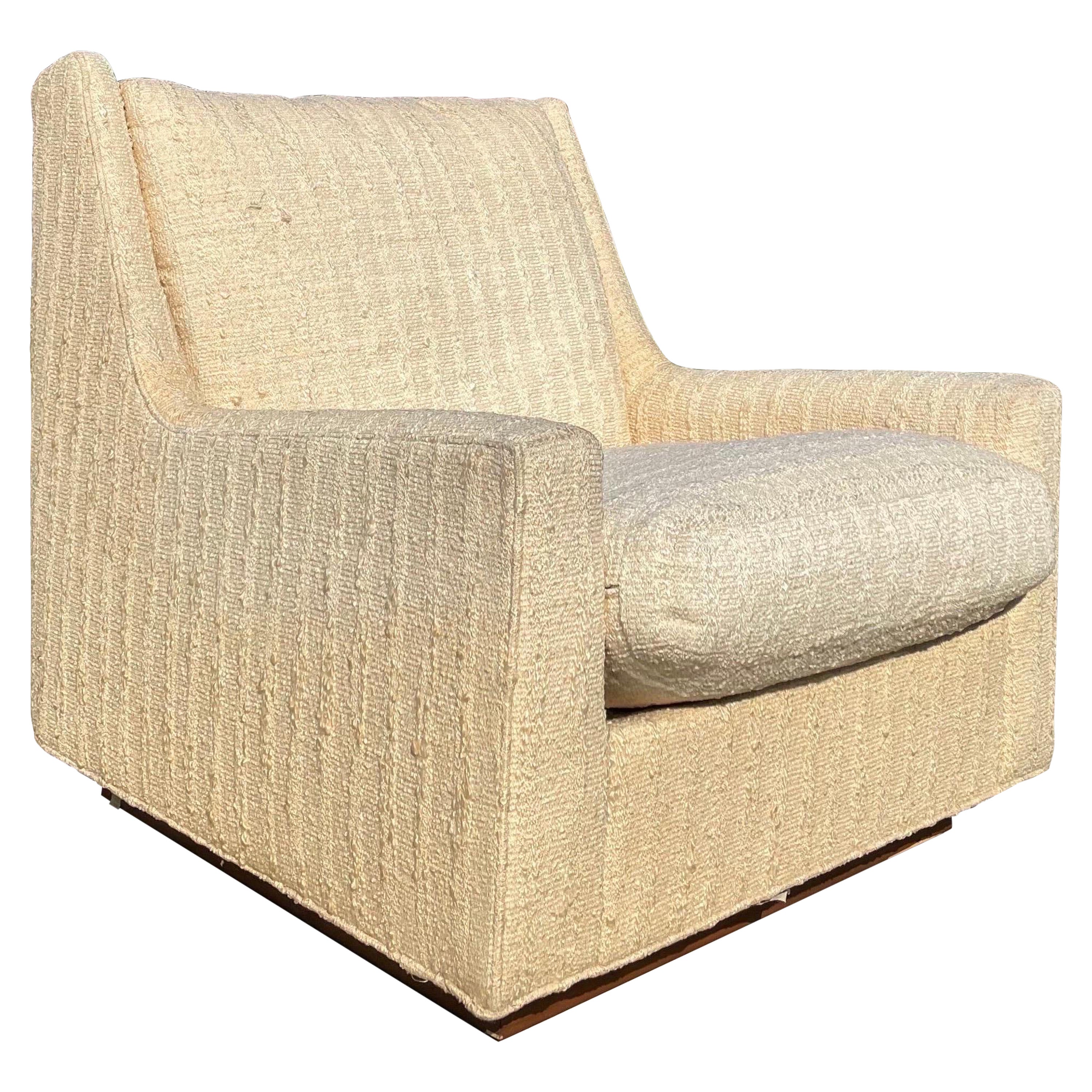 Milo Baughman Lounge Chair and Ottoman at 1stDibs