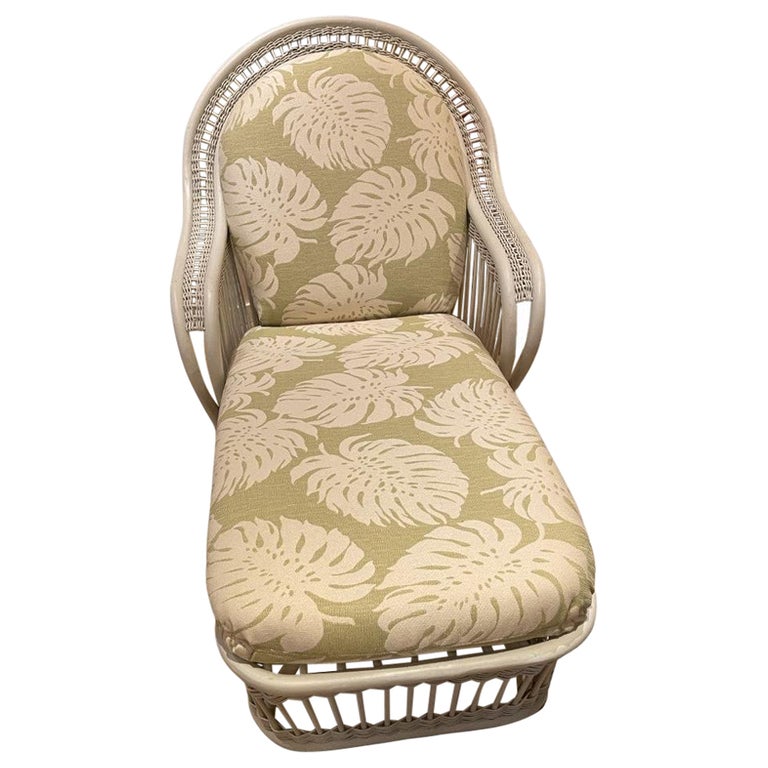 Vintage Ficks and Reed Rattan Chaise Lounge For Sale at 1stDibs