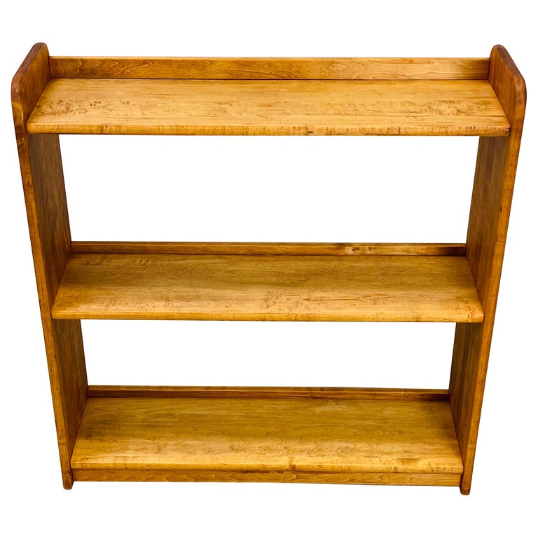 1960s Maple Wood Bookshelf For Sale at 1stDibs