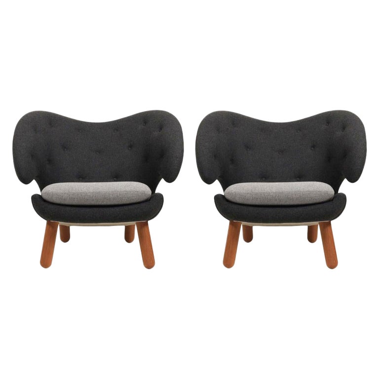 Set of Two Pelican Chairs in Fabric and Wood by Finn Juhl For Sale at ...