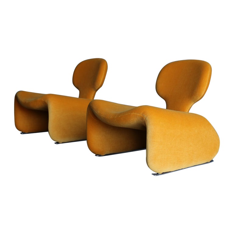 Olivier Mourgue “Djinn” Lounge Chairs for Airborne, circa 1964 at 1stDibs