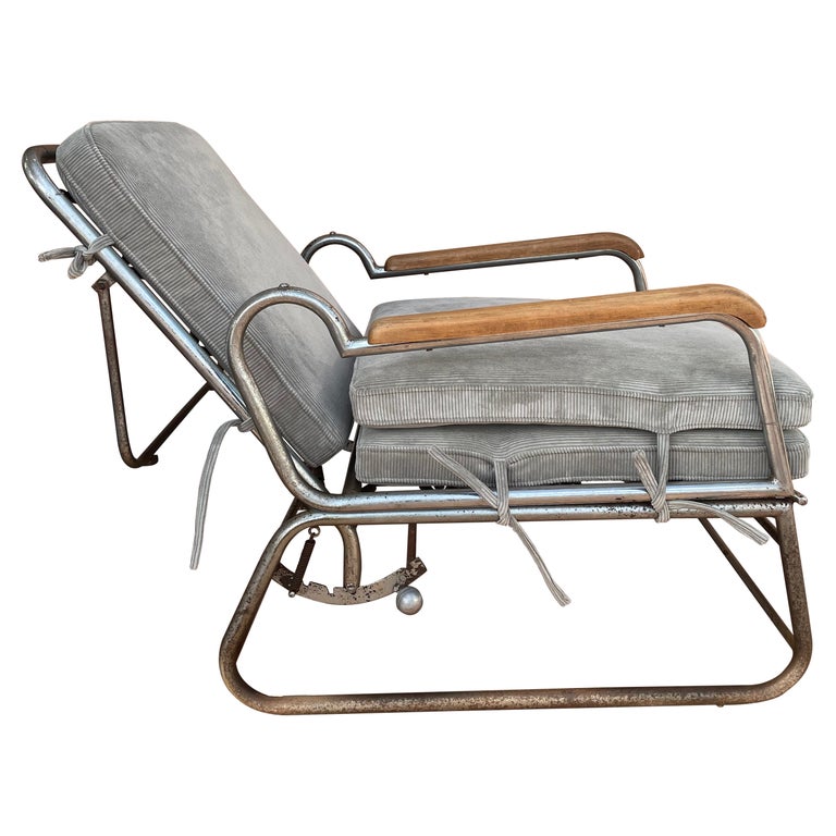 Bauhaus Extendable Armchair, 1930s For Sale at 1stDibs