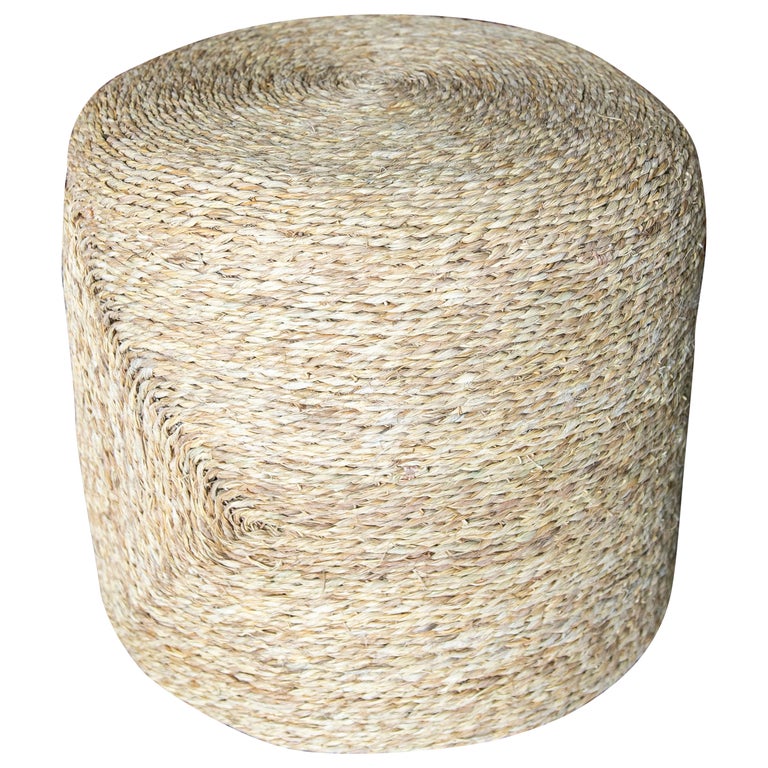 1990s Spanish Hand Woven Wicker Round Shaped Puff Seat For Sale at 1stDibs