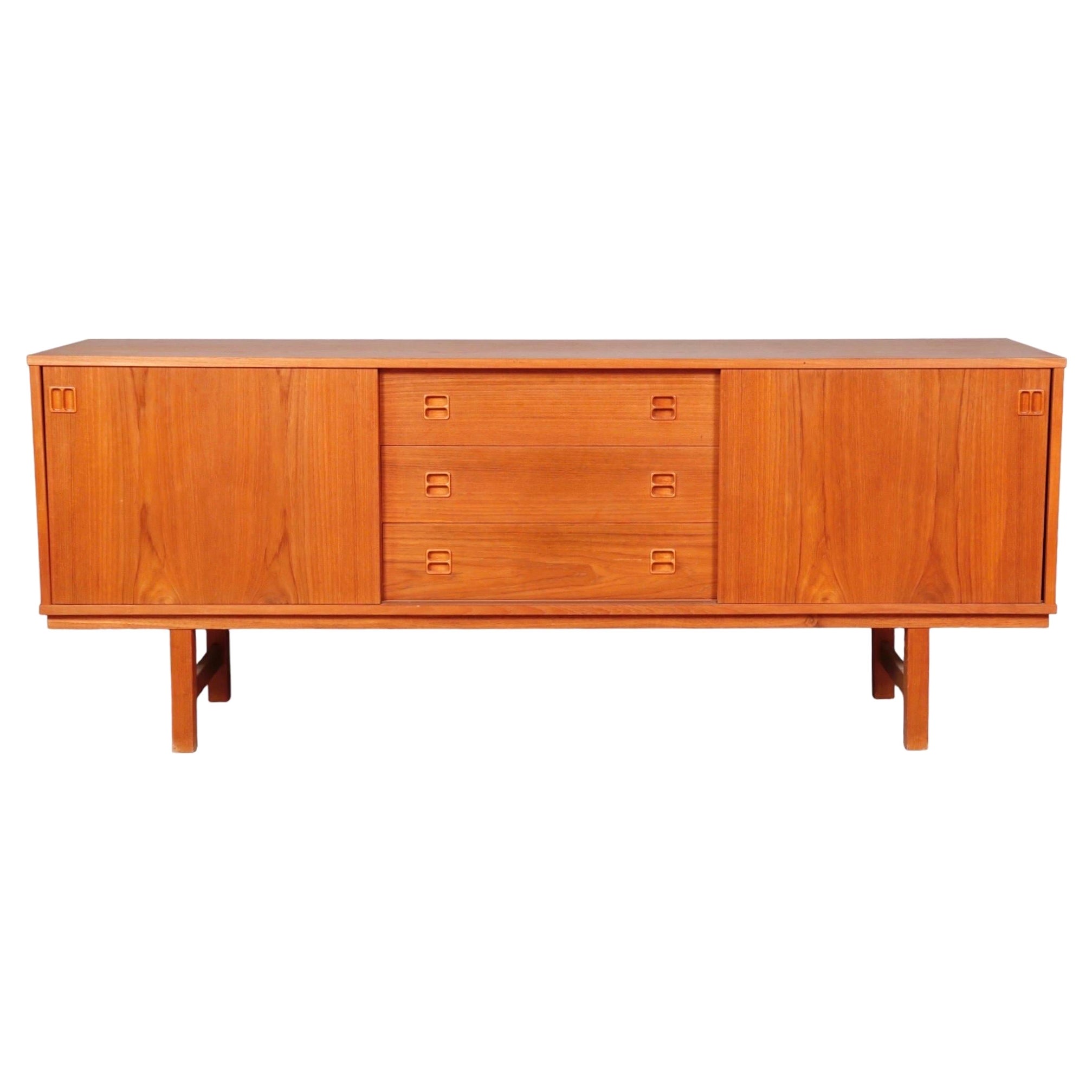 Claritone S1001 Signature Series Stereo Credenza at 1stDibs | clairtone ...
