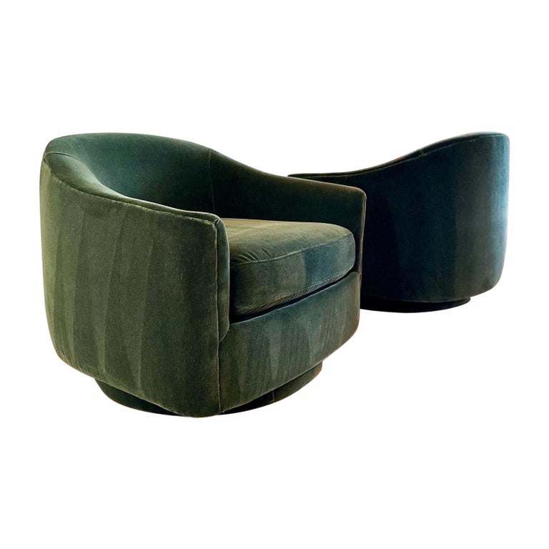 Elegant Emerald Green Mohair Swivel Club Chairs at 1stDibs