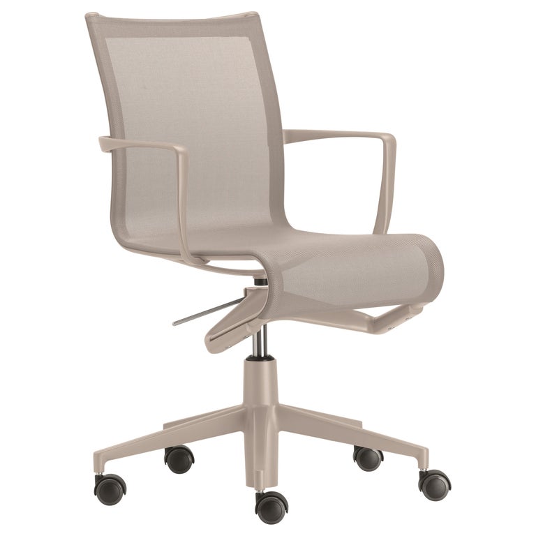 Alias 434 Rollingframe 44 Chair in Sand Mesh with Sand Lacquered Aluminum Frame For Sale at 1stDibs