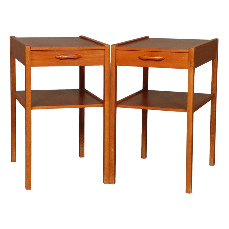 Pair of Mid Century Nightstands in Teak at 1stDibs