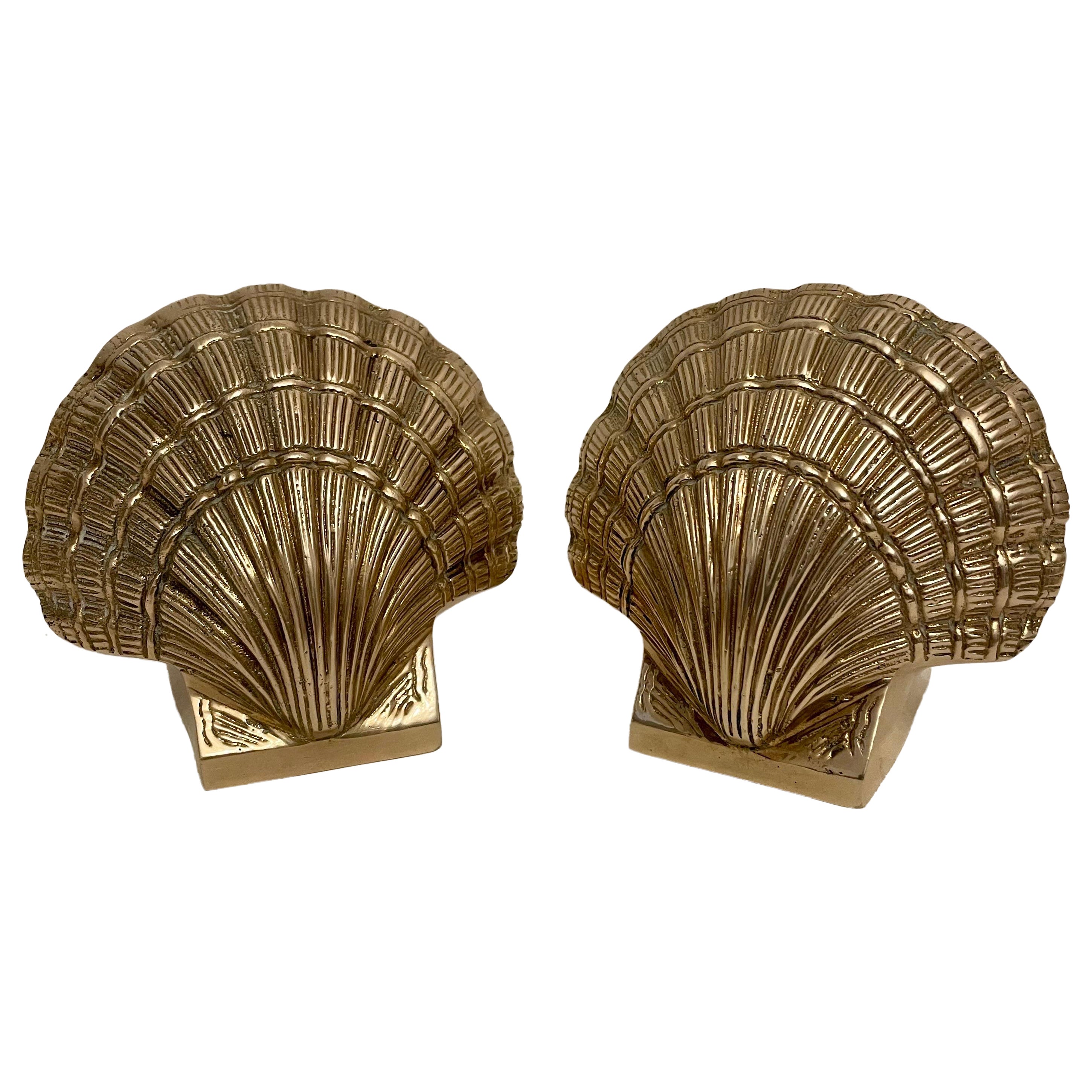 Vintage Brass Clam Shell Seashell Bookends For Sale at 1stDibs