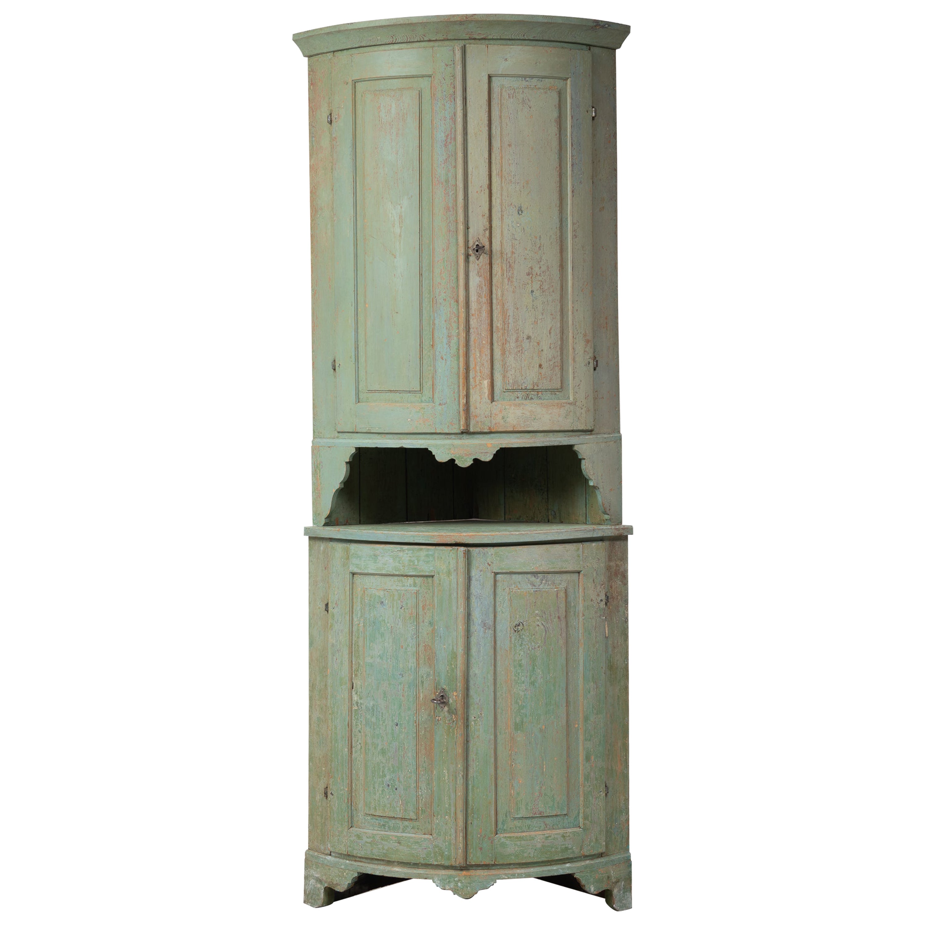 19th Century Swedish Rustic Country Corner Cabinet For Sale at 1stDibs ...