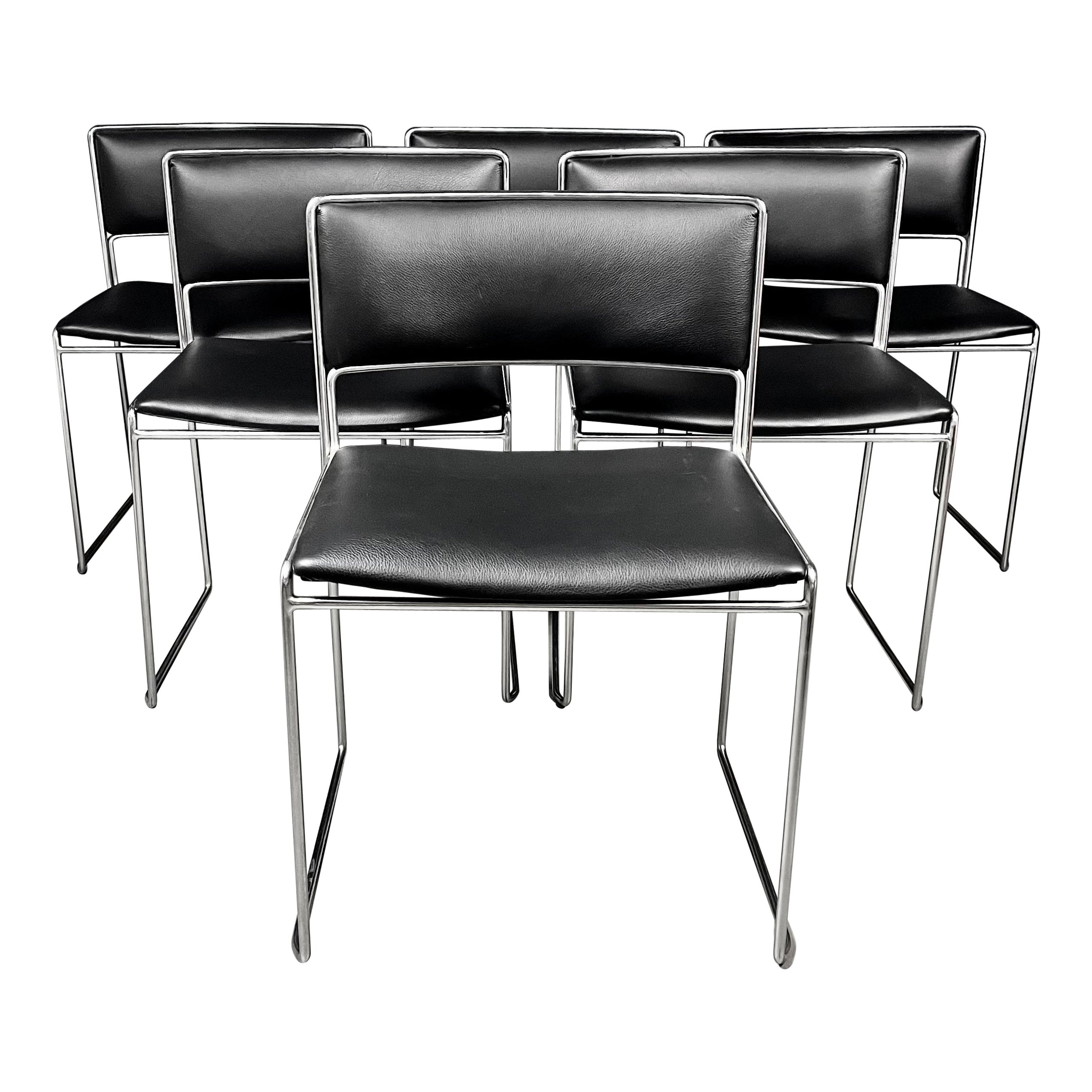 La Discrète No 08, Set of Stackable Chairs in Oak and Leather by Alice ...