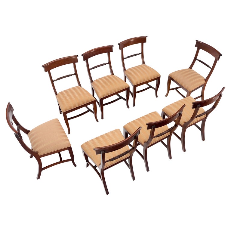 Set of 8 Mahogany Federal Style Dining Chairs For Sale at 1stDibs