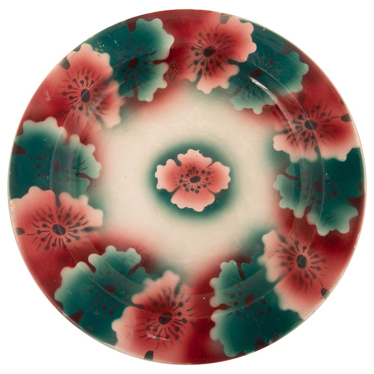 Kuznetsov Ceramic Plate, Russia, Early 20th Century For Sale at 1stDibs