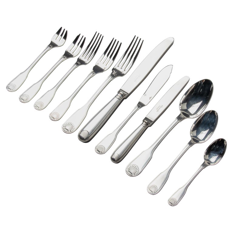 Ensemble de 66 pièces de vaisselle fabriquée par Christofle France ...