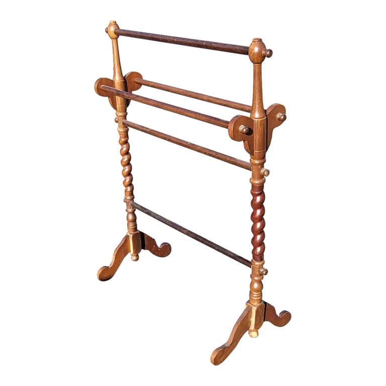1930s George III Style Mahogany Barley Twist Quilts and Blankets Rack ...