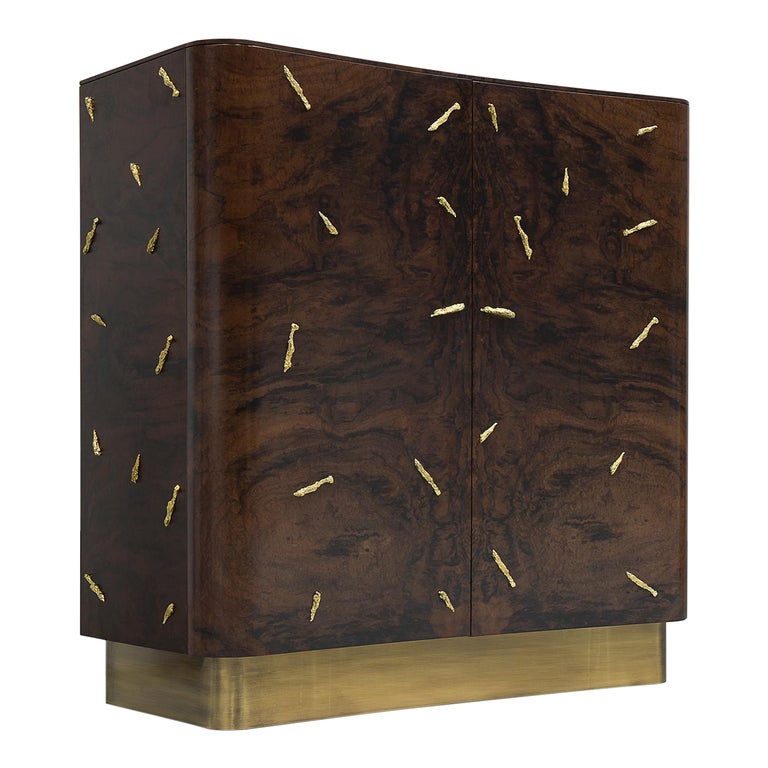 Tarius High Cabinet Dresser For Sale at 1stDibs