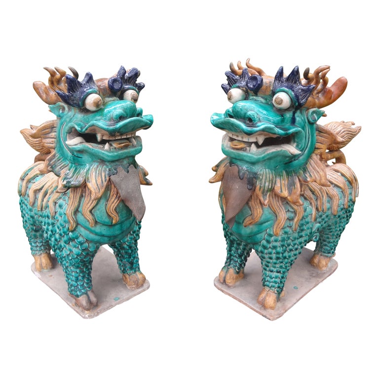 Large Pair of Antique Chinese Porcelain Foo Dogs For Sale at 1stDibs