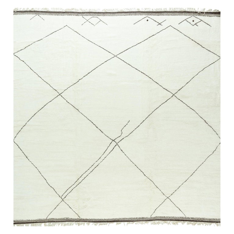 Tapis marocain contemporain de style tribal par Doris Leslie Blau En ...