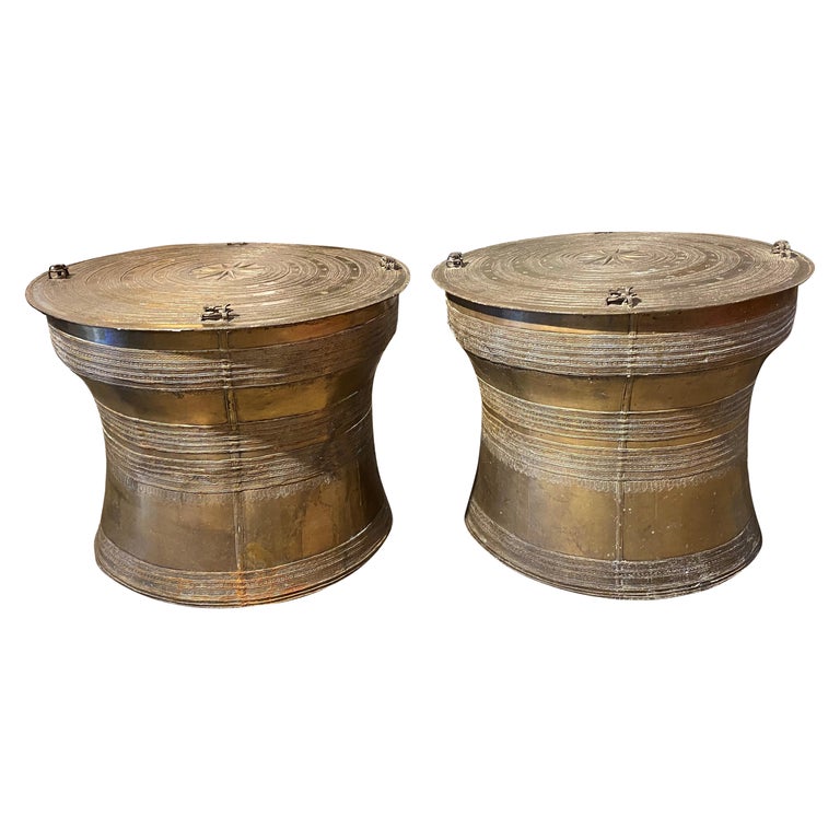 Pair of Southeast Asian Rain Drums in Bronze For Sale at 1stDibs