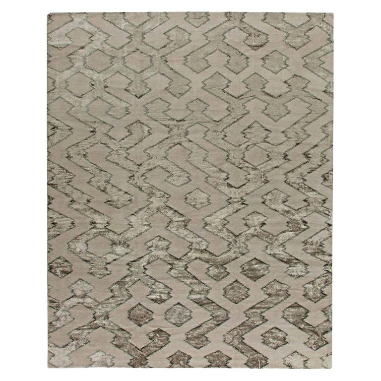Contemporary Silver Grey Hand Knotted Wool and Silk Rug by Doris Leslie ...