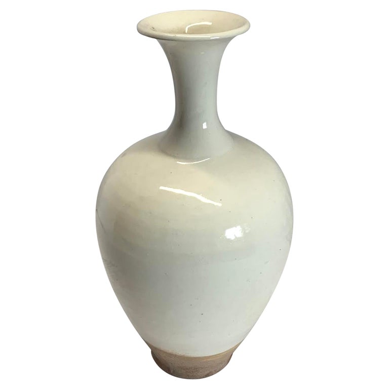 Cream Slender Shaped Vase, China, Contemporary For Sale at 1stDibs