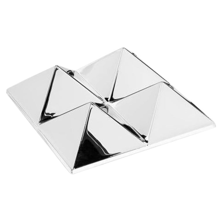 Mirror Sculptures 4 Pyramid For Sale at 1stDibs