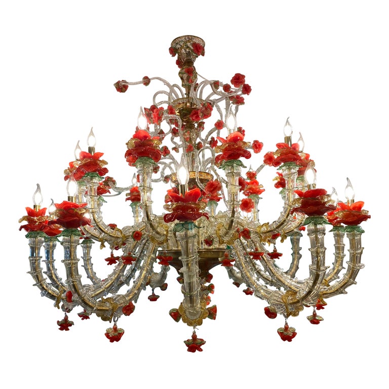 Lustre en verre de Murano du 19ème siècle de style Rezzonico avec roses ...