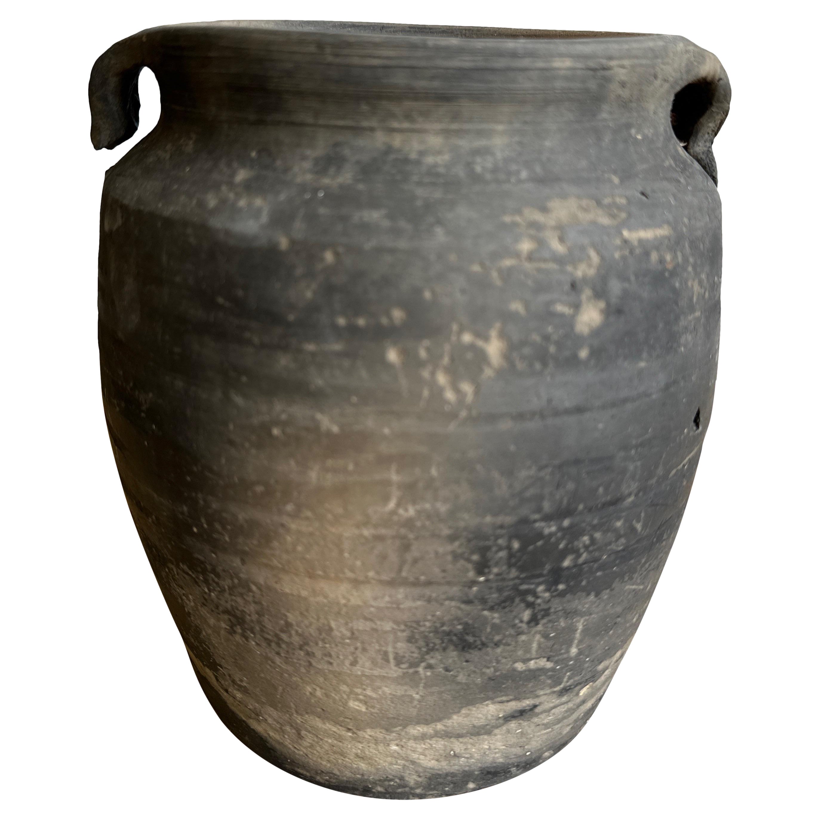 Vintage Matte Oil Pottery Decorative Pot For Sale at 1stDibs