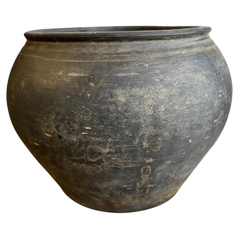 Vintage Decorative Matte Oil Pottery For Sale at 1stDibs