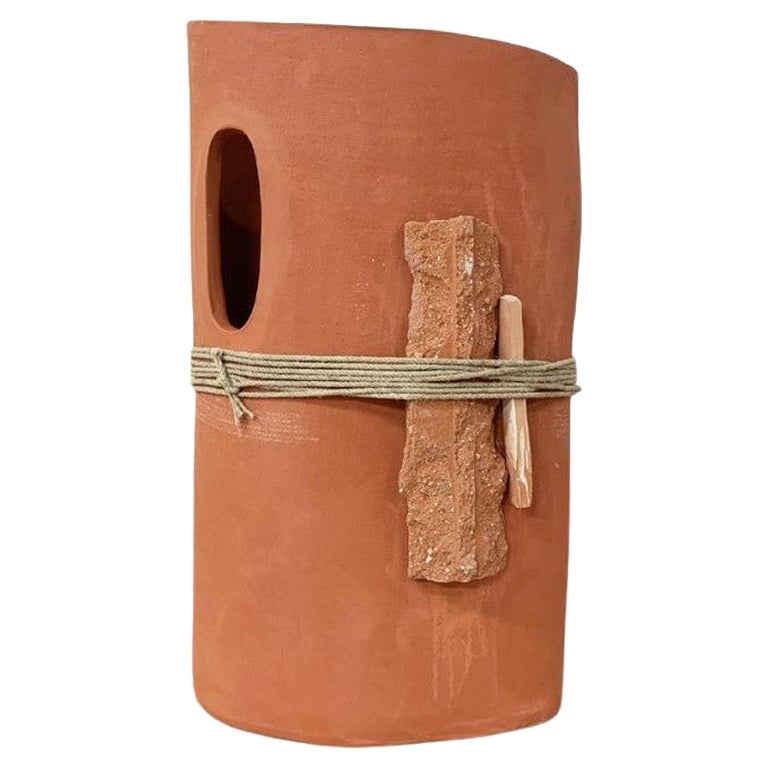 Unique Tatemono_hydra_01 Sculpture Vase by Emmanuelle Roule For Sale at ...