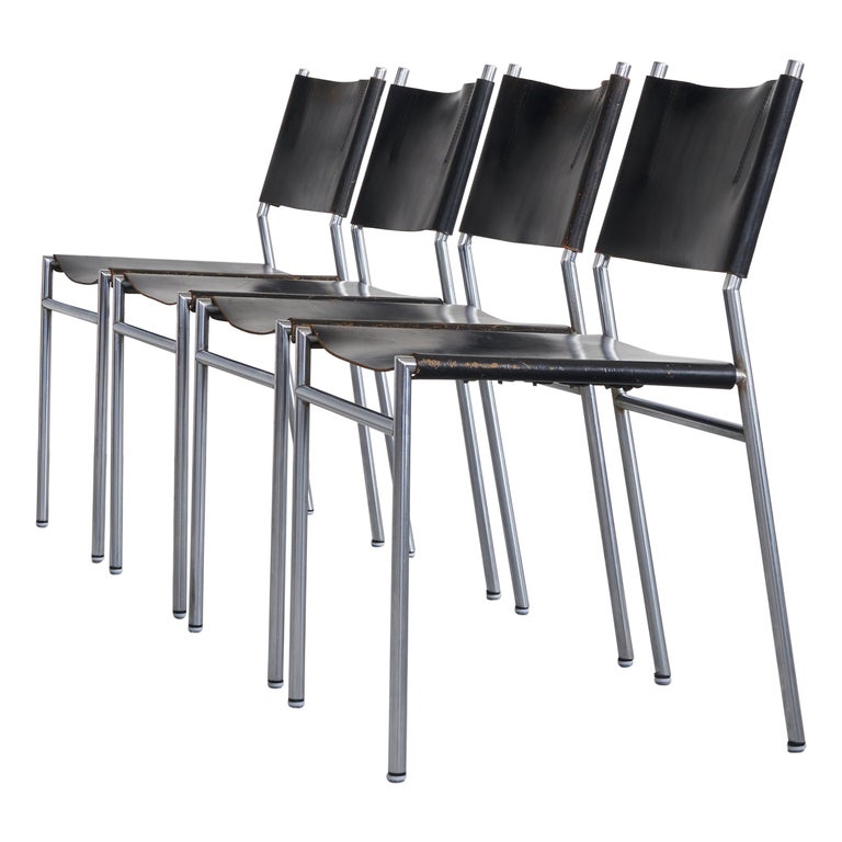 Martin Visser Set of 4 'SE06' Chairs in Patinated Black Leather 1960 For Sale at 1stDibs