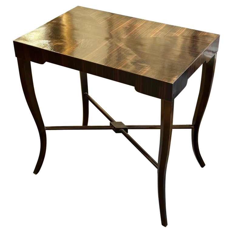 Vintage Mahogany Side Table For Sale at 1stDibs