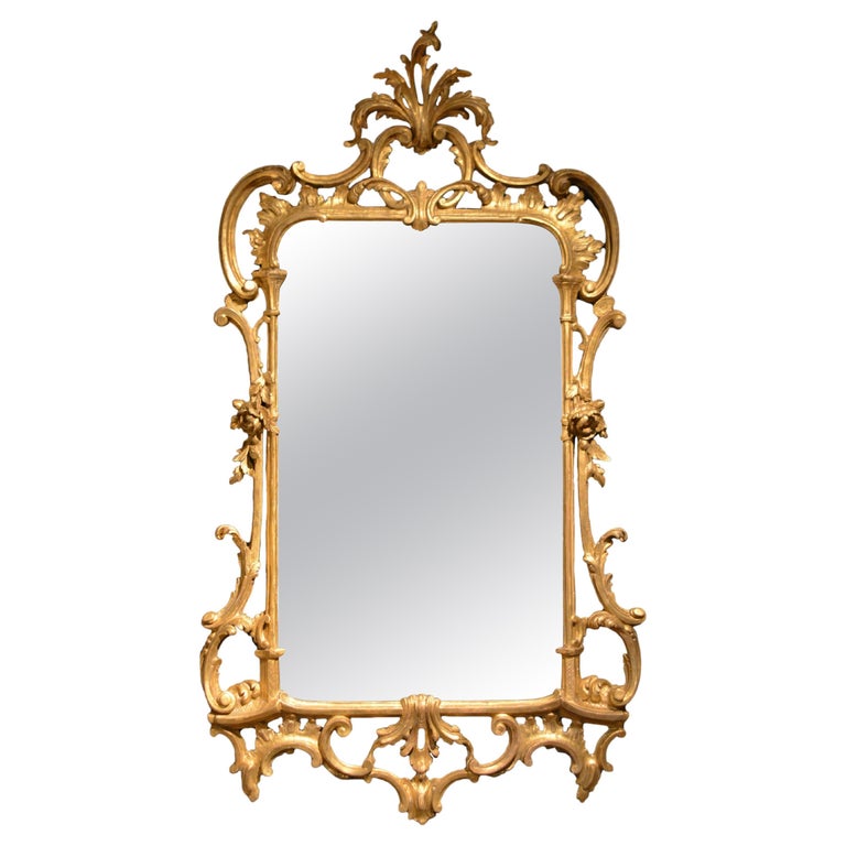 Fine Chippendale Period Carved Wood and Gilt Mirror For Sale at 1stDibs