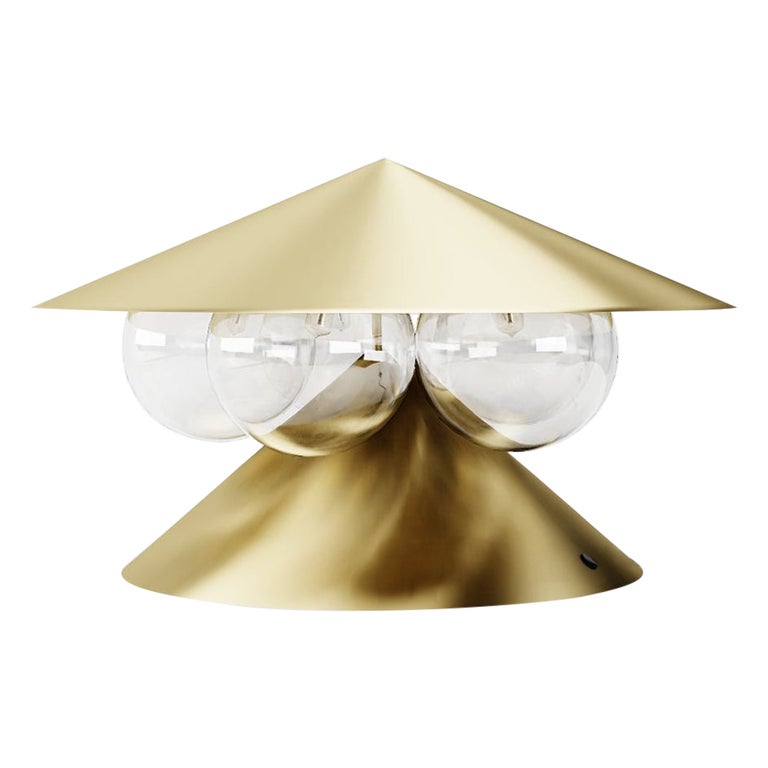 Nonla-Tischlampe aus Messing von Kasadamo im Angebot bei 1stDibs