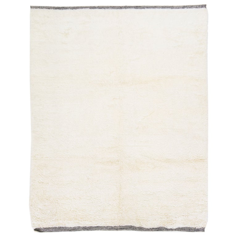 Modern Handmade Moroccan Style Wool Rug With Ivory Solid Field For Sale ...