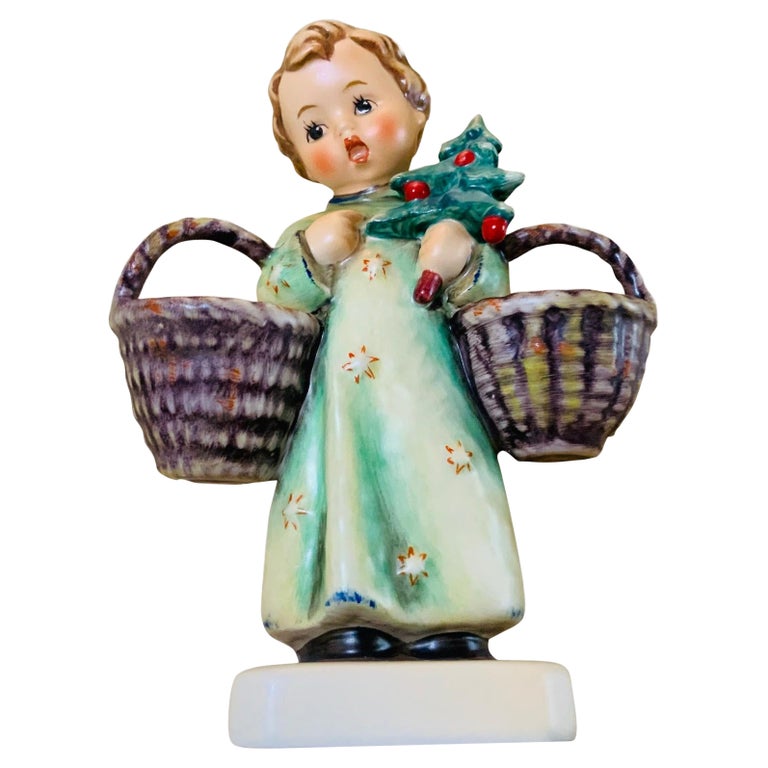 Goebel Company Hummel Porcelain Figurine “Christmas Angel” For Sale at ...