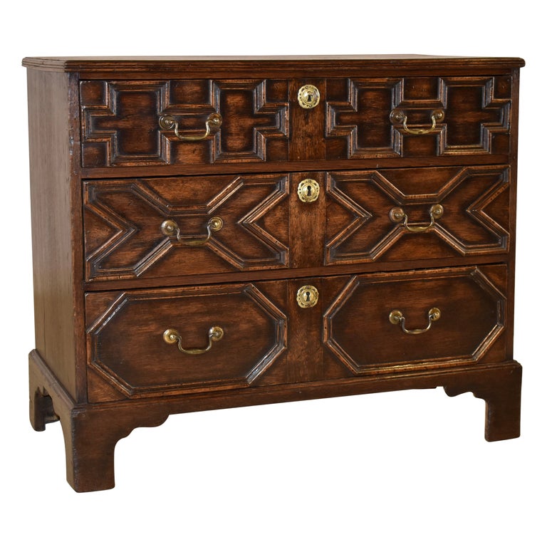 Early 18th Century Geometric Chest of Drawers For Sale at 1stDibs