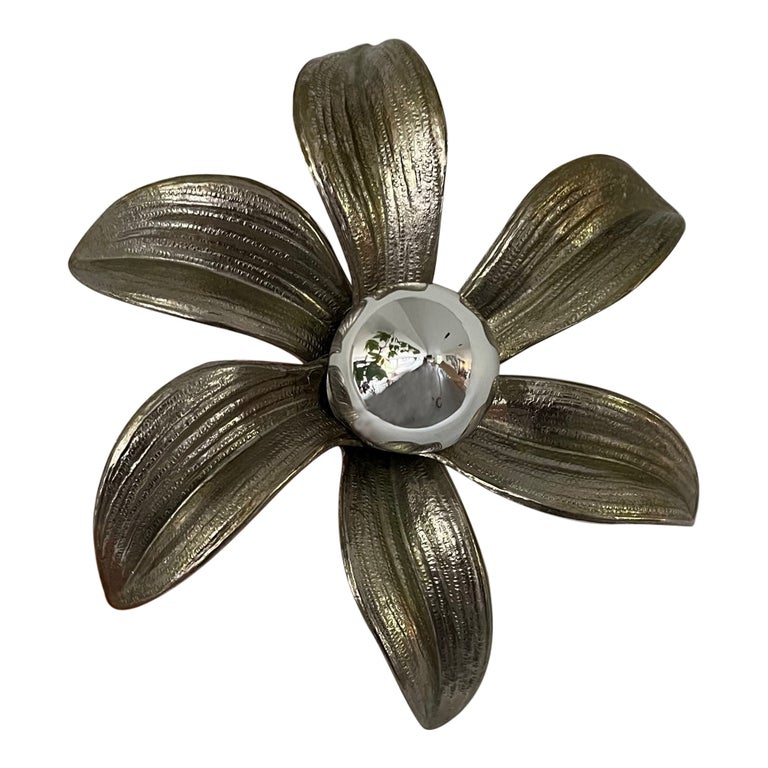 Willy Daro Hollywood Regency Flower Wall Light For Sale at 1stDibs