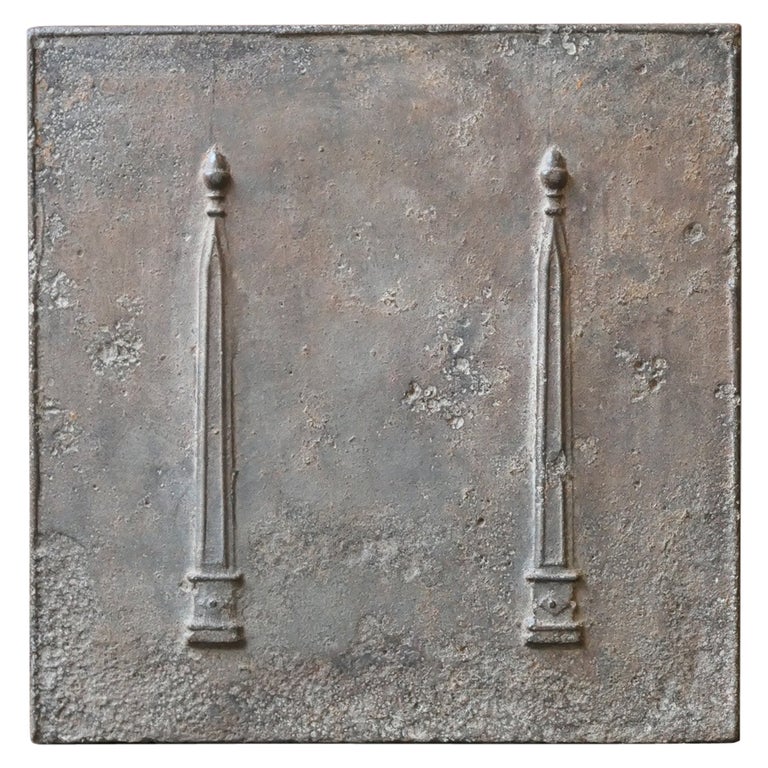 Plaque de cheminée française Pillars of Freedom, 18e - 19e siècle En ...