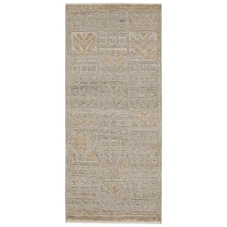 Rug and Kilim’s Scandinavian Style Outdoor Runner with Greige Geometric ...