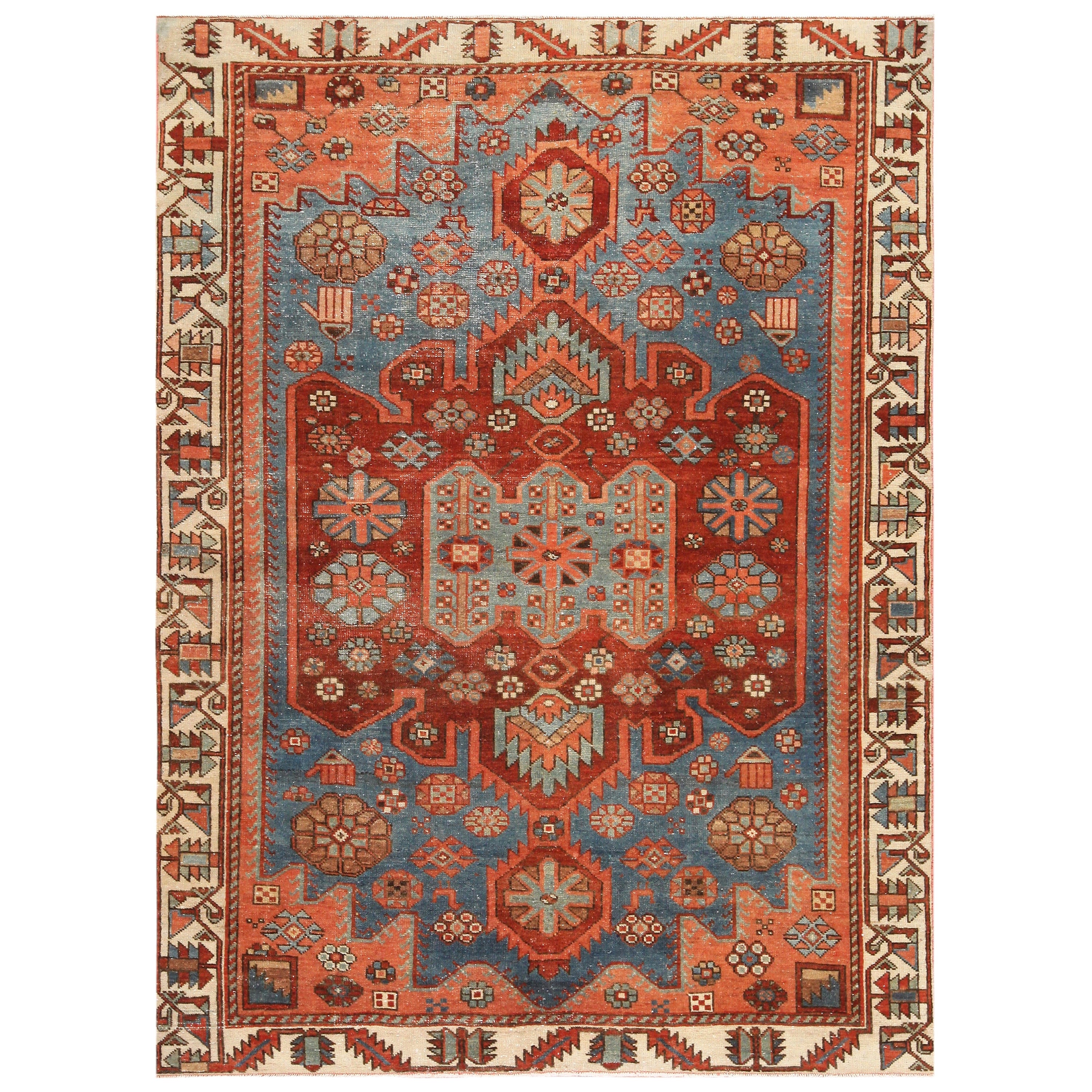 Antique Persian Heriz Rug. 8 ft 5 in x 10 ft 3 in For Sale at 1stDibs