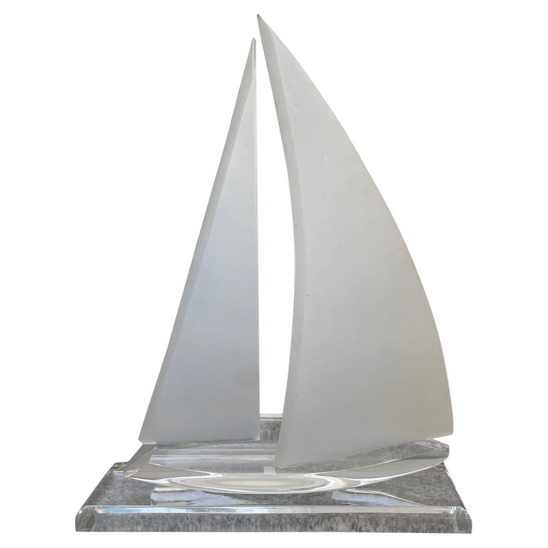 Vintage Mid 20th Century Lucite Sailing Boat Sculpture For Sale at 1stDibs