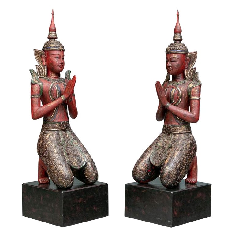 Fine and Monumental Pair of Carved and Painted Devotional Supplicants ...